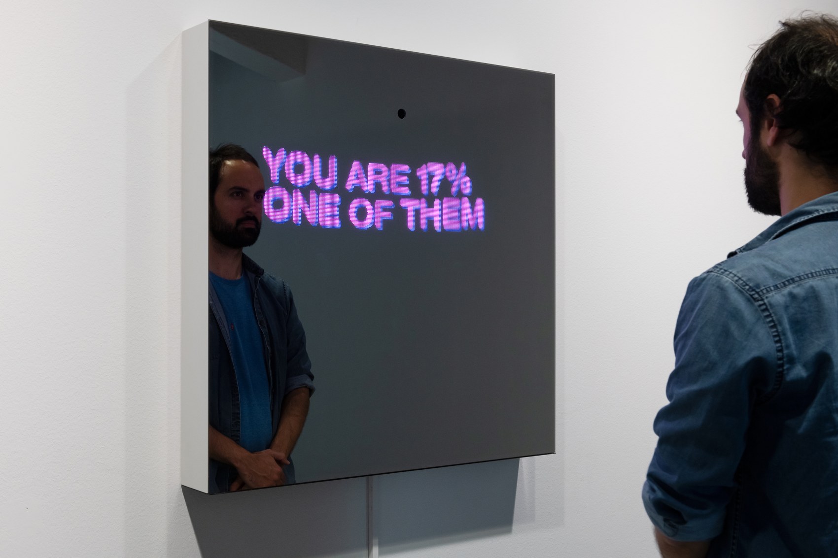 Decisive Mirror - Sebastian Schmieg